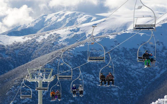 16 things to do in the Victorian Alps this winter