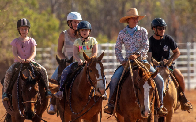 6 reason to take your kids to the Australian Outback